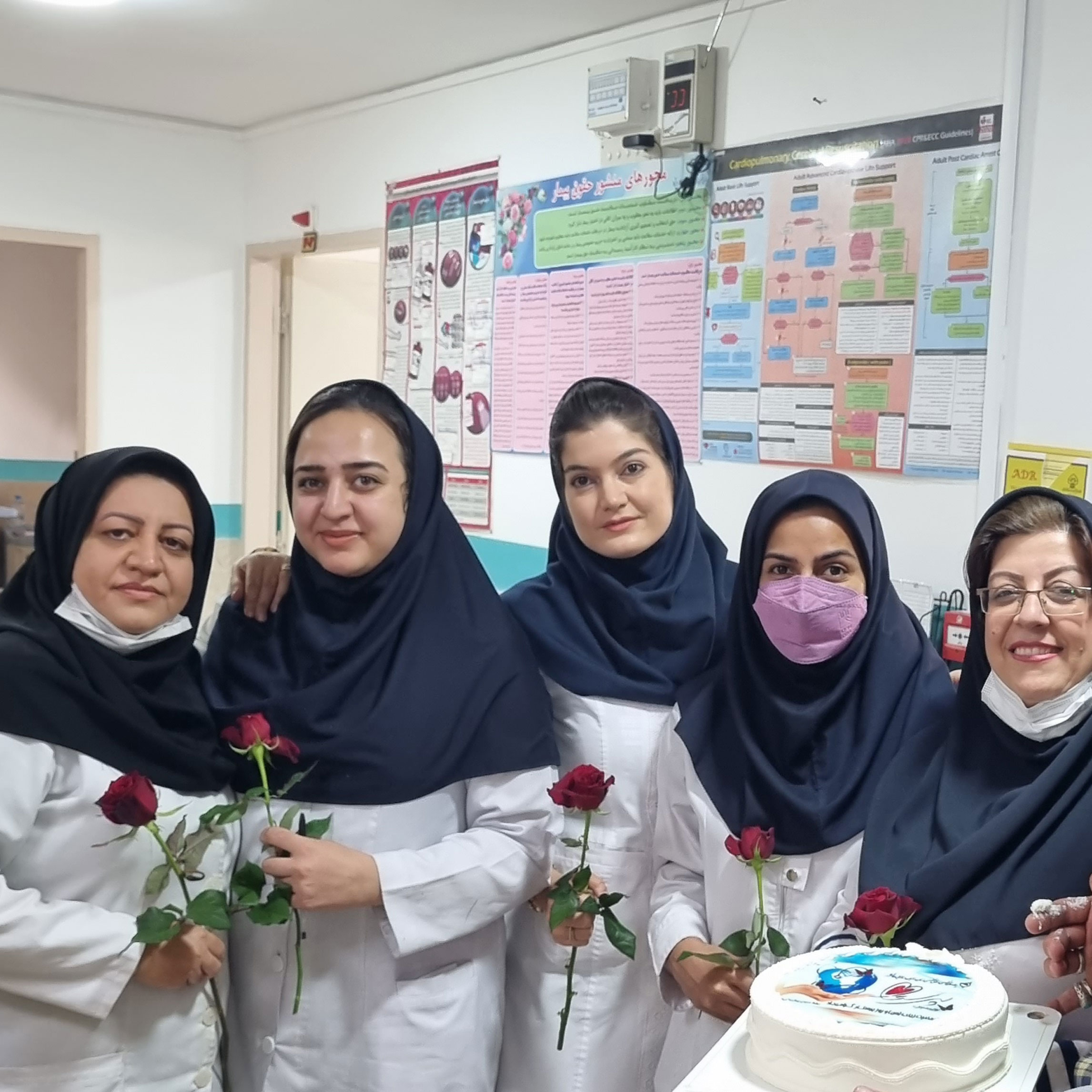 وب سایت رسمی بیمارستان زنان ، زایمان و نازایی مادر یزد